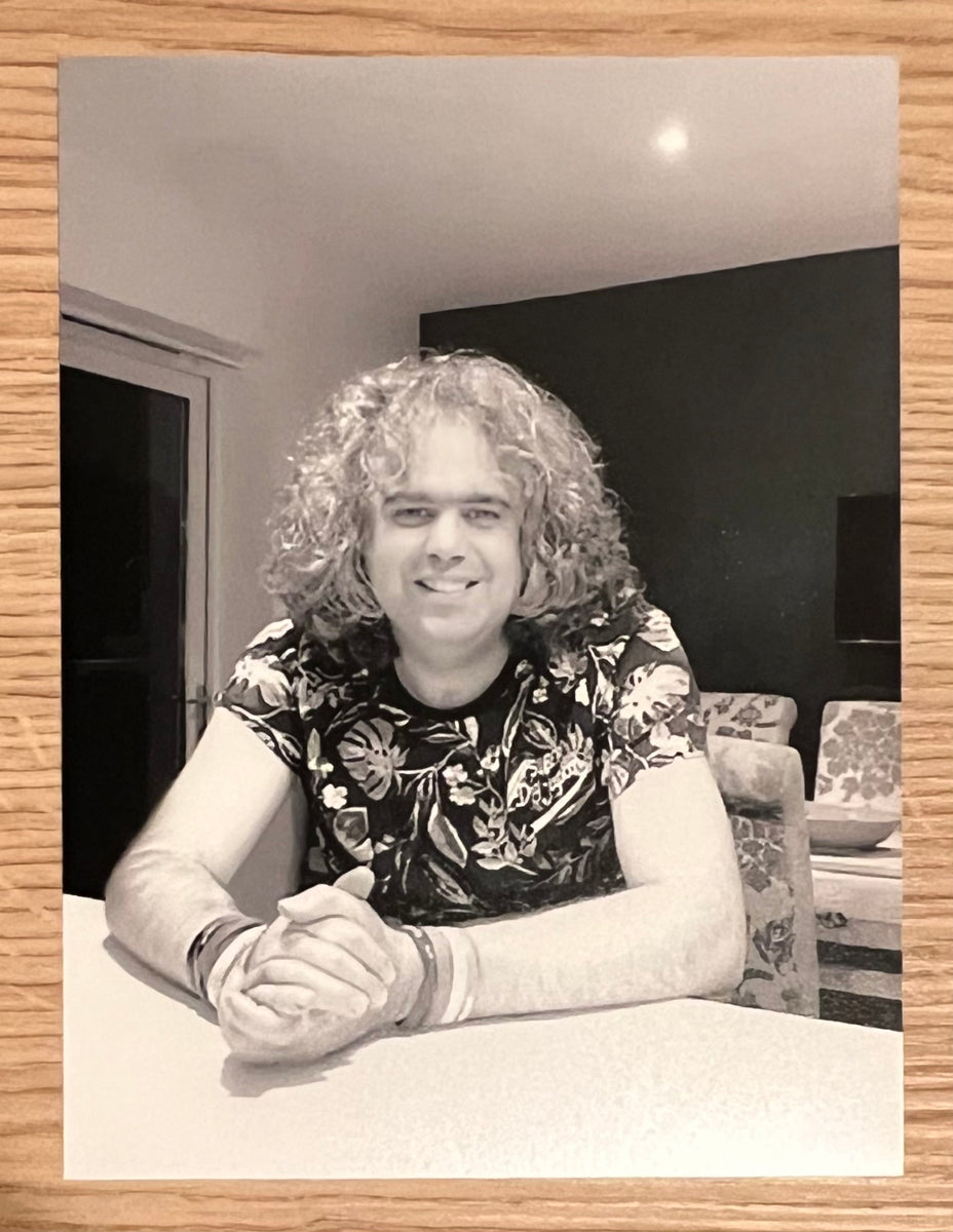 Personalised Handwritten Message And Signed - On Portrait Photo (Black ...